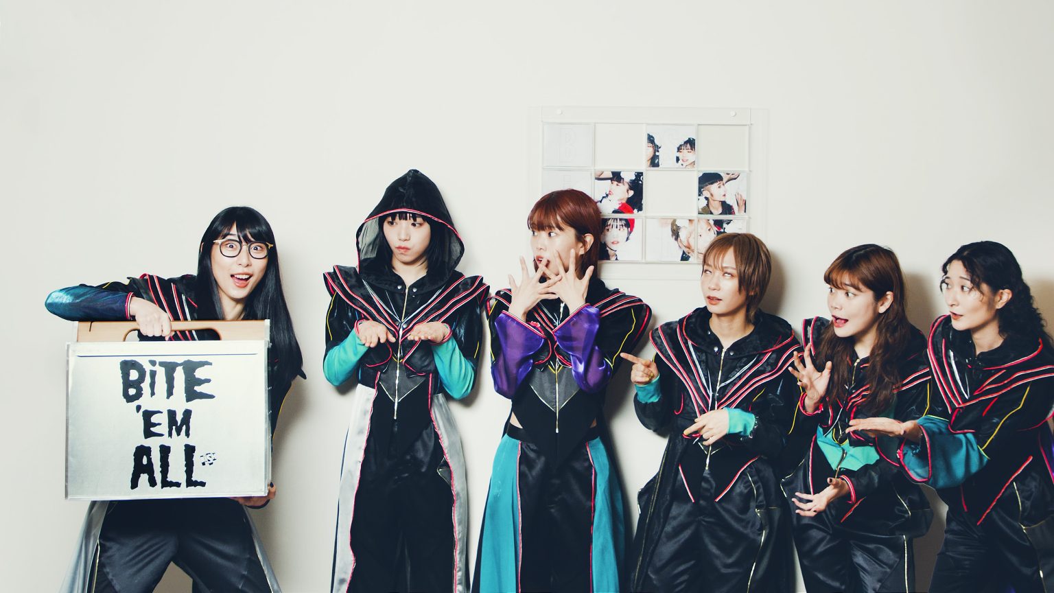 BiSH、10/26に発売を迎える2022年12ヶ月連続リリース第10弾「悲しみよとまれ」の初回生産限定盤〈BiSHイーツ仕様〉の開封動画を ...