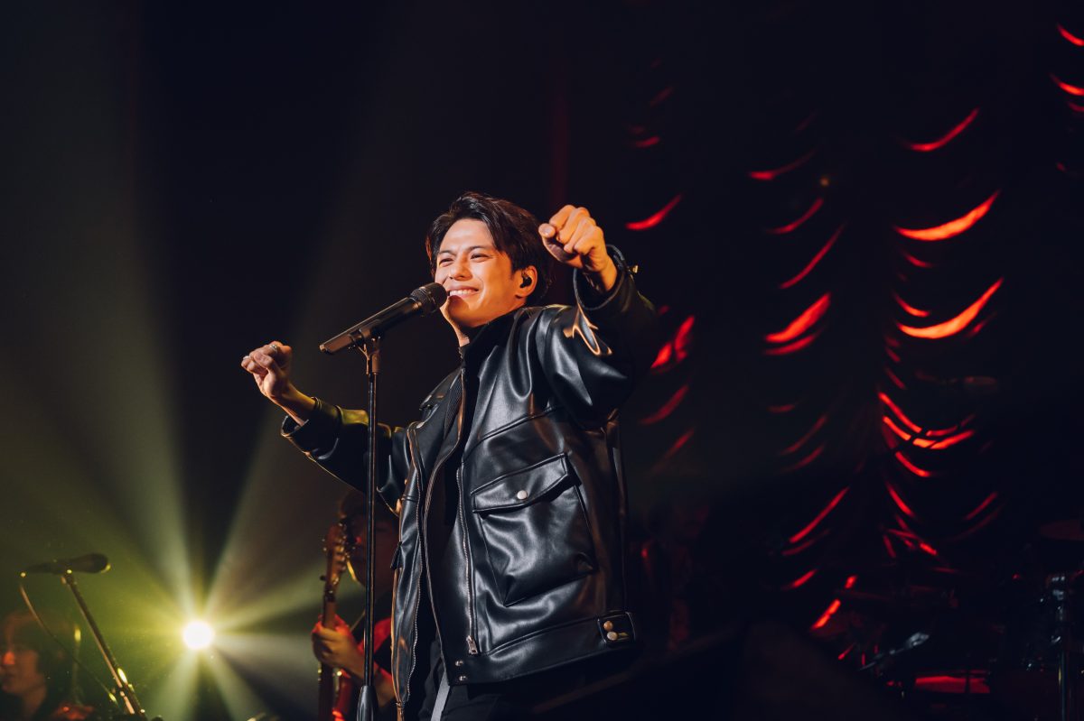 MORISAKI WIN（森崎ウィン）、12人編成のビッグバンドとのワンマンライブ「MORISAKI WIN GIG」、熱いセッションで観客を ...