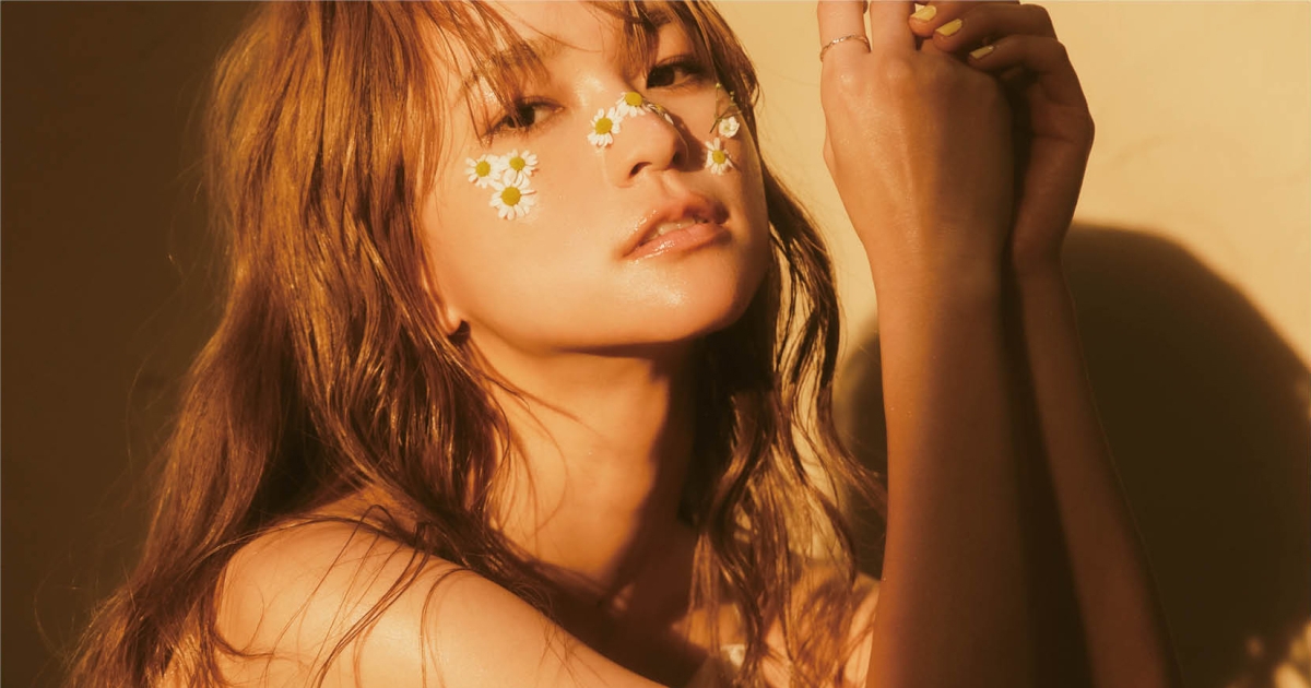 【Leola】6年ぶりニューアルバム「Chamomile」本日発売！直筆サイン入りポスターが当たるデジタル企画もスタート！！ - 日刊エンタメクリップ